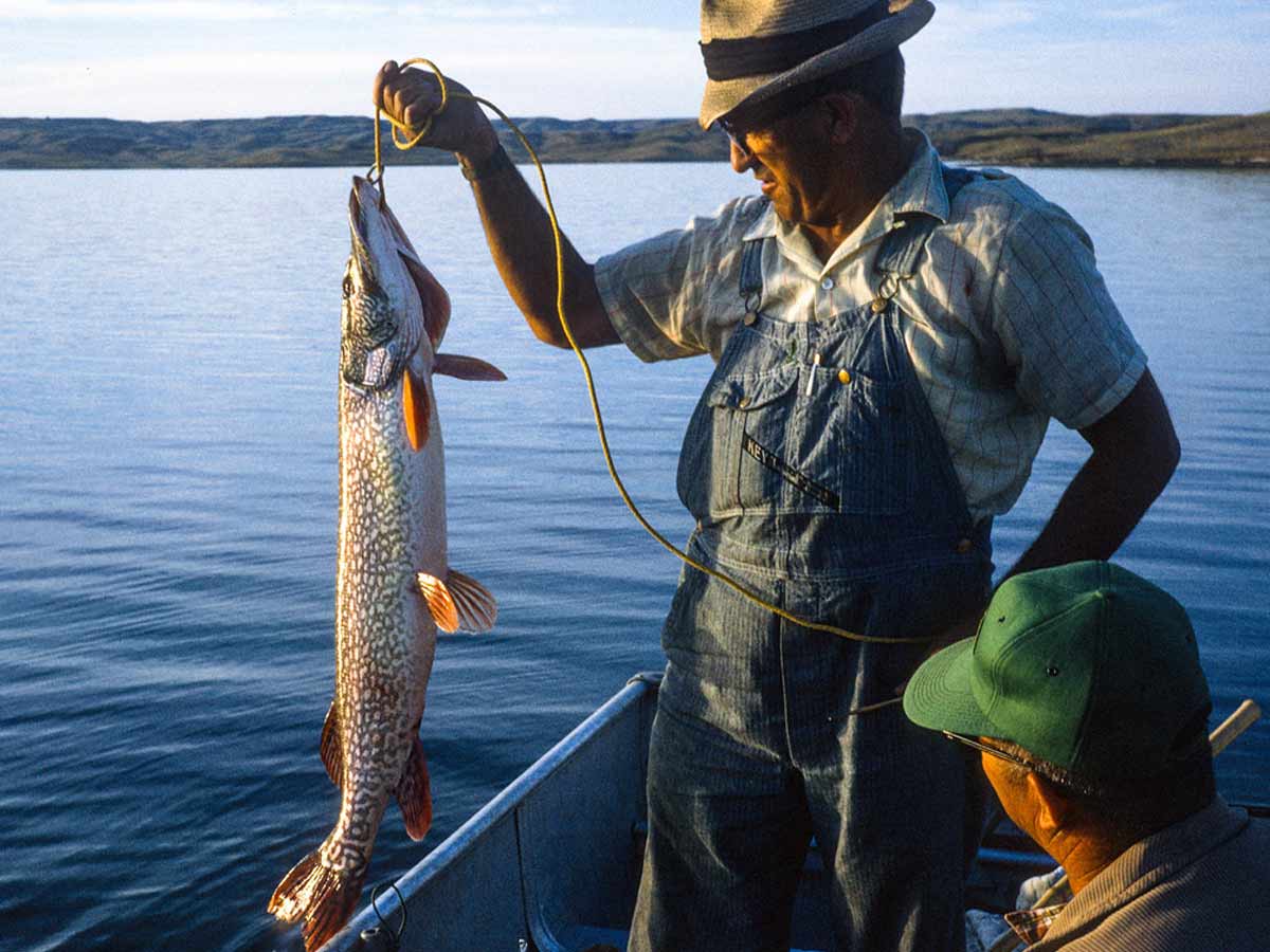 The Best Fishing Spots in South Dakota: A Guide to the Top 15 ...